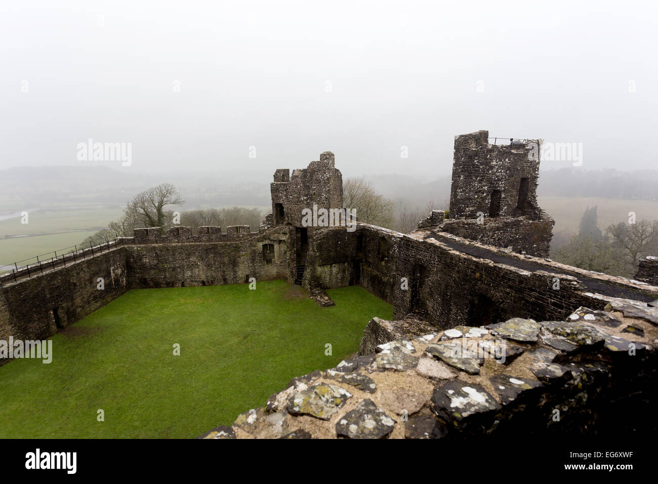 Llandeilo dinefwr hi-res stock photography and images - Alamy