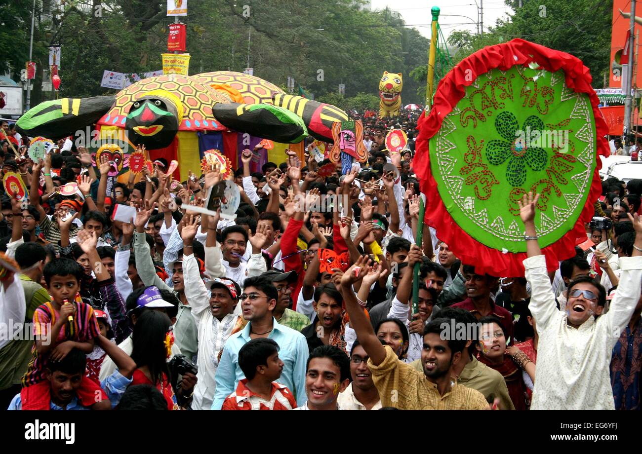 Millions of Bangladeshi people celebrate the Bangla New Year 1414, or ...