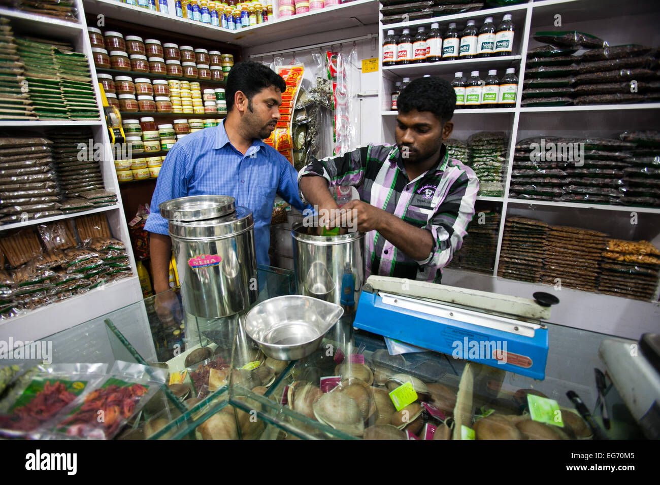 Selling spices - pepper, coriander, turmeric etc in a spice shop in the ...