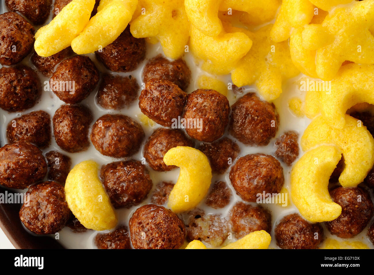 corn flakes with milk Stock Photo - Alamy