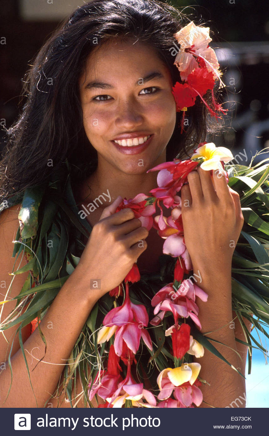 Portrait Of Polynesian Woman Stock Photos & Portrait Of Polynesian ...