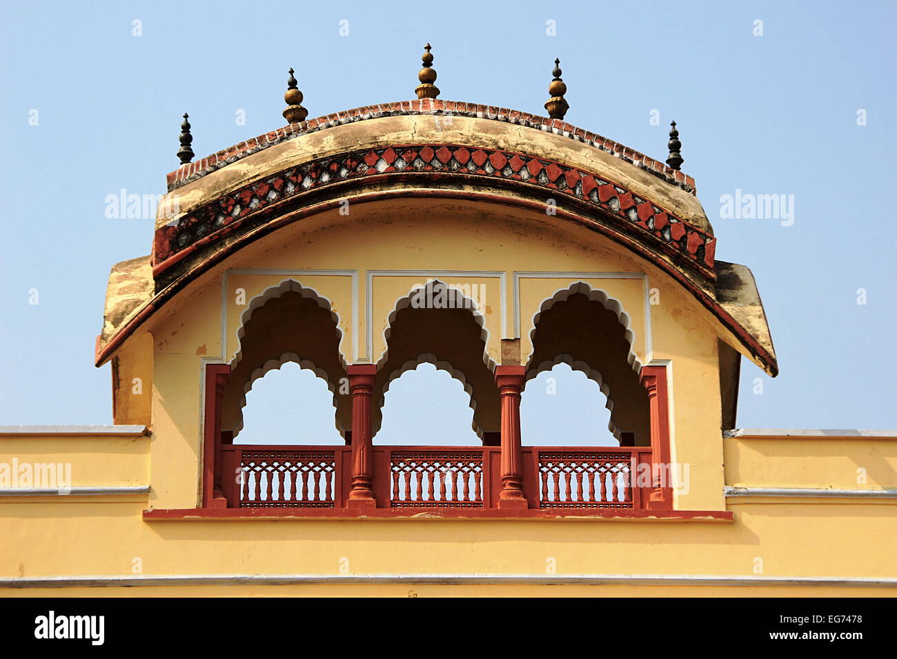 Triple arched gallery on terrace of Maharaja Sawai Mansingh-II Museum ...