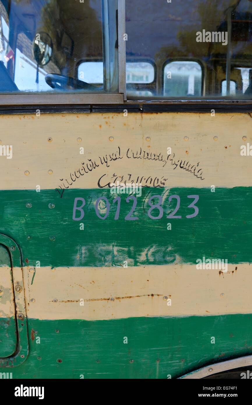 Vintage Cuban Bus High Resolution Stock Photography and Images - Alamy