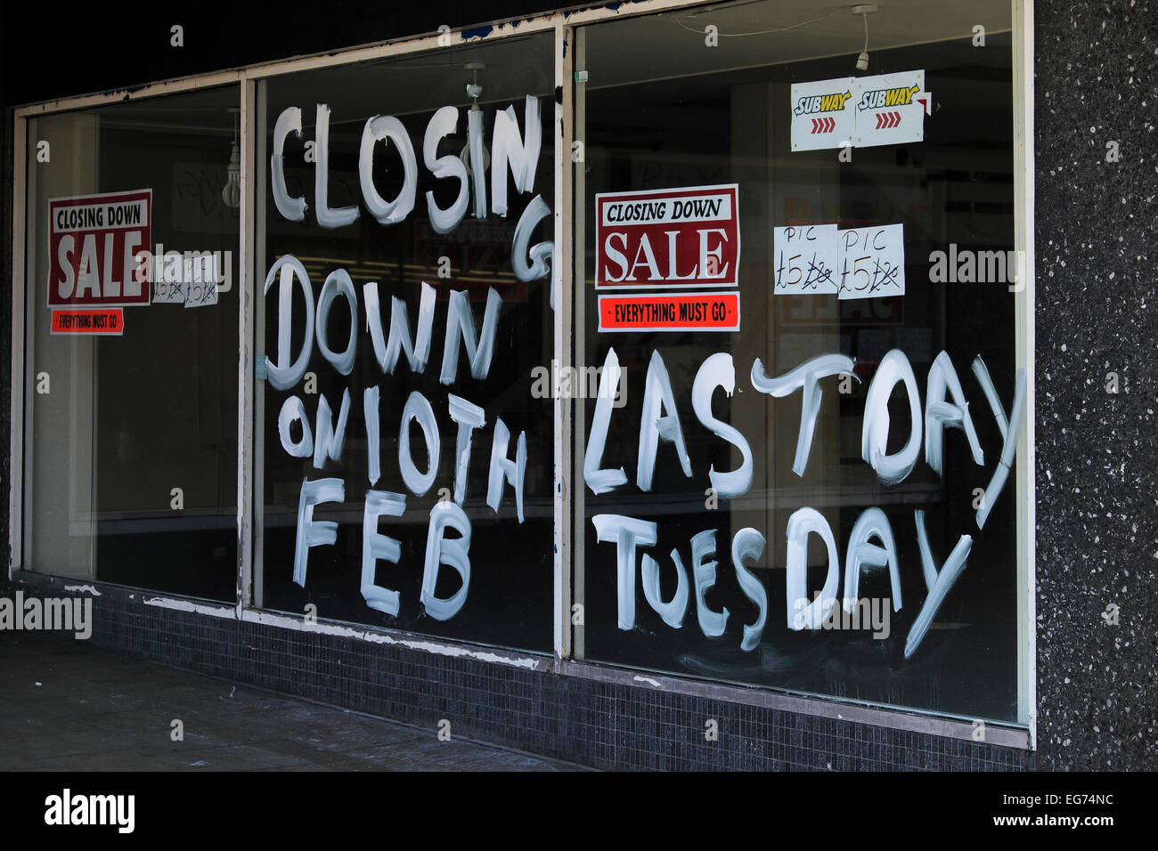 The windows of a closed shop Stock Photo - Alamy
