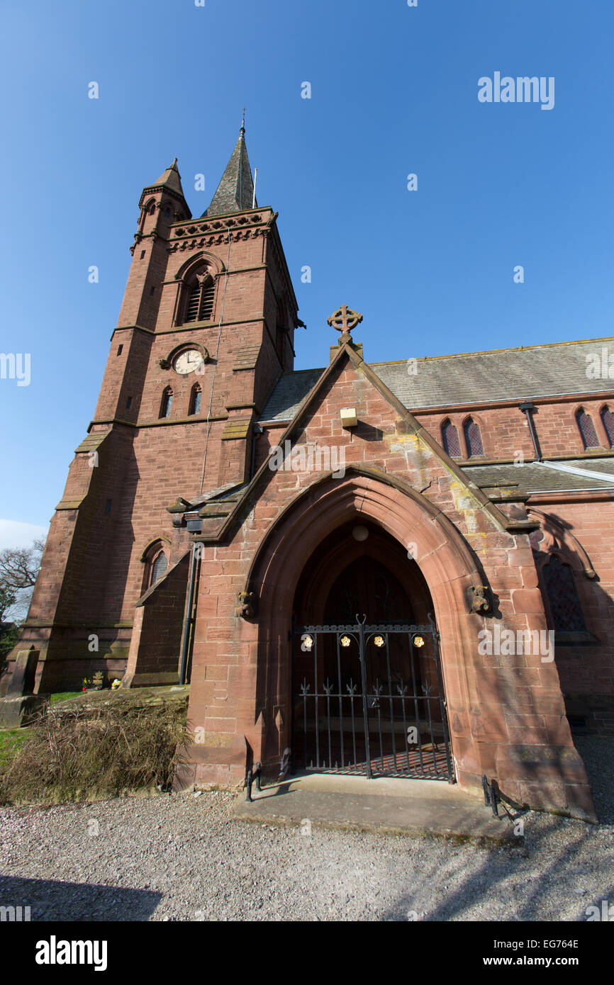 Village of Aldford, England. Picturesque view of the St John the ...