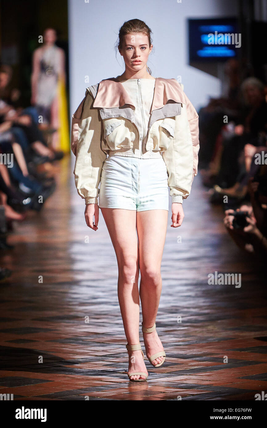 Fashion model designer clothes hi-res stock photography and images - Alamy