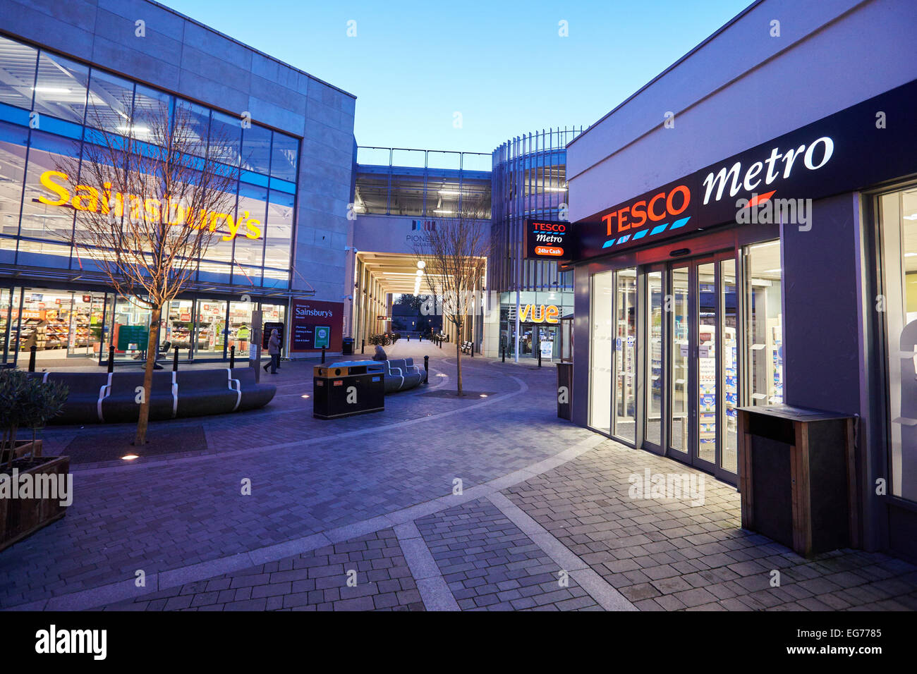 Tesco metro hi-res stock photography and images - Alamy