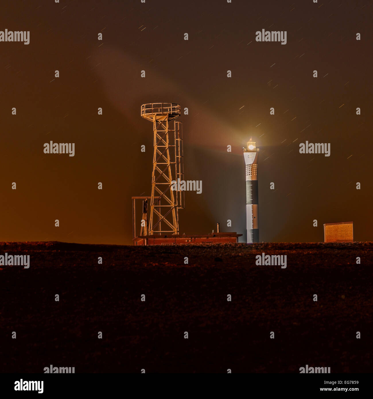 Dungeness, automatic lighthouse illuminating the nearby watchtower ...