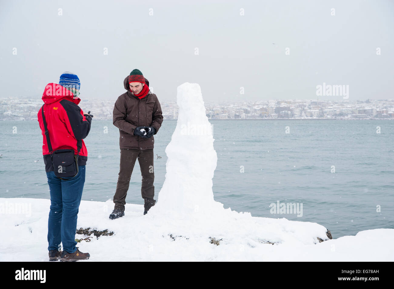 Arab men in istanbul hi-res stock photography and images - Alamy