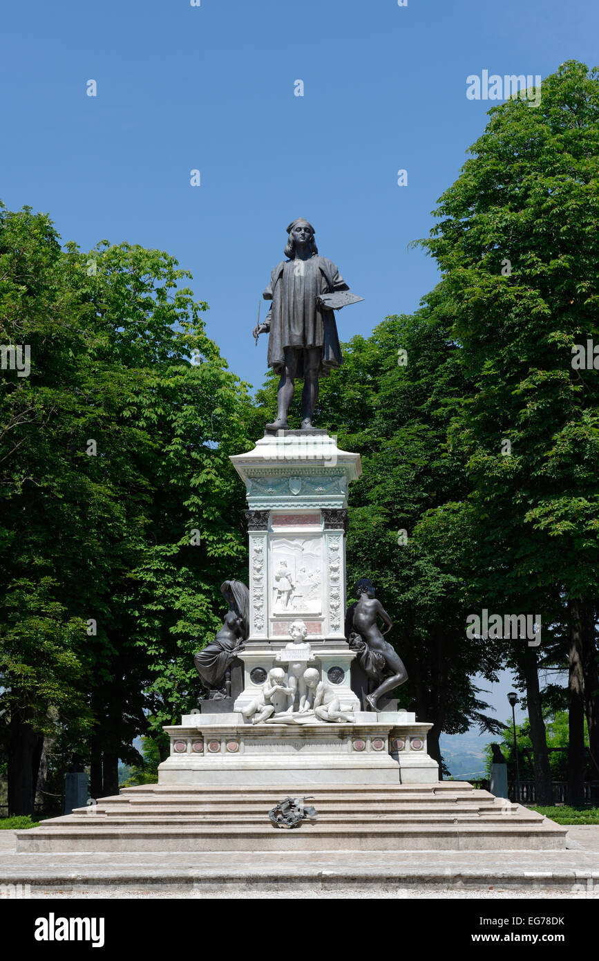 Statue of painter raphael hi-res stock photography and images - Alamy