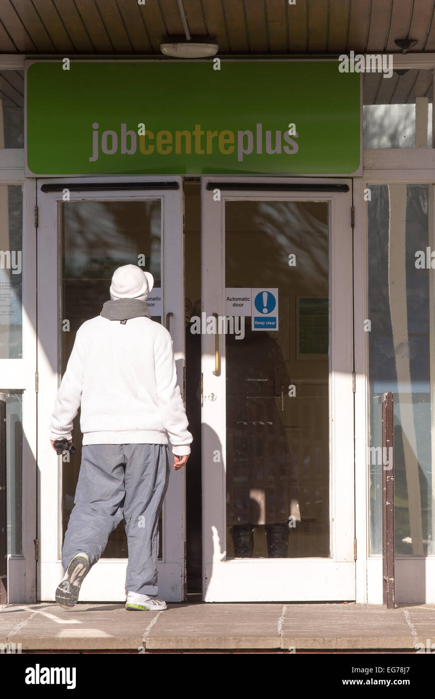 JOB CENTRE PLUS IN CAMBRIDGE Stock Photo - Alamy