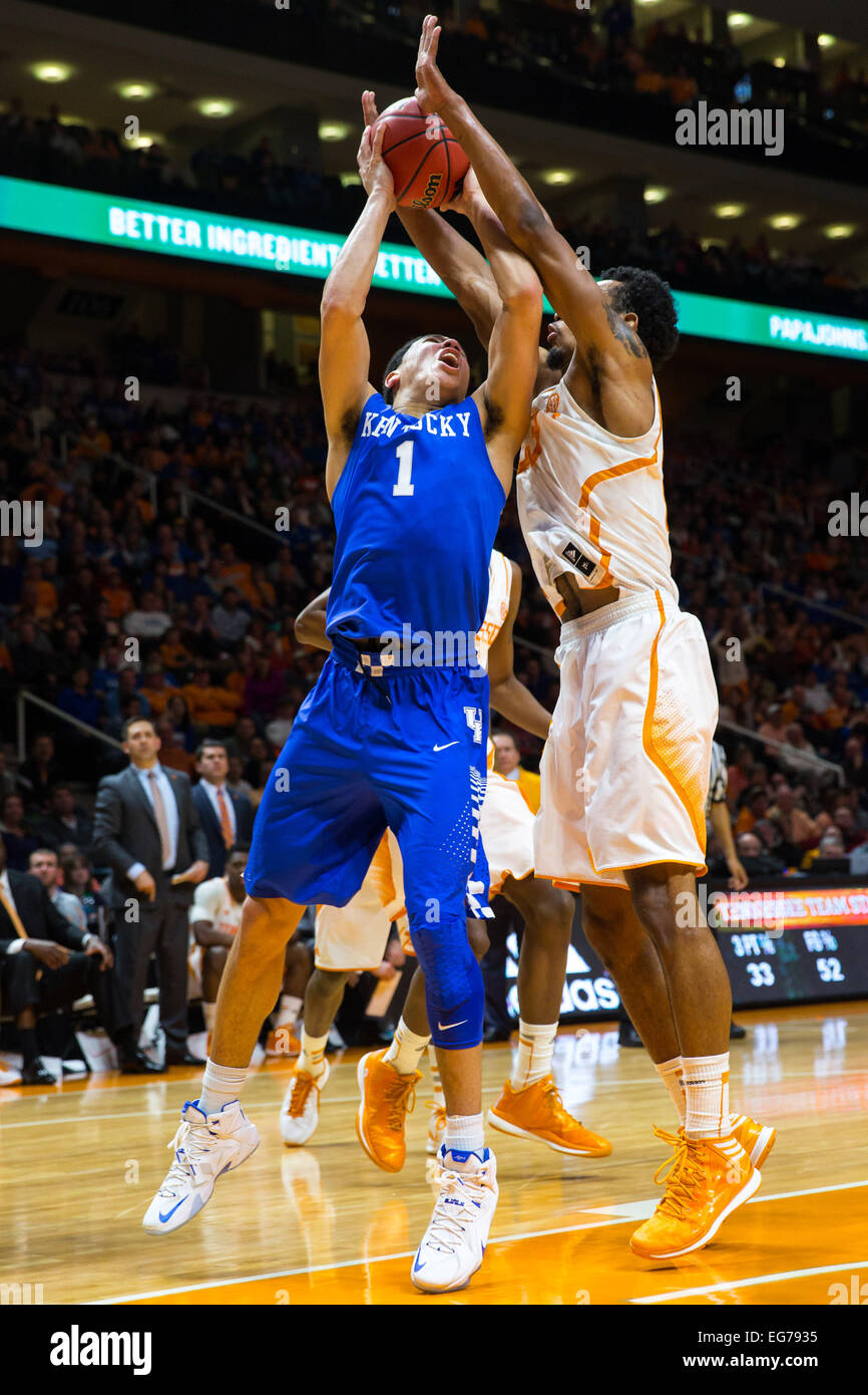 February 17, 2015: Devin Booker #1 of the Kentucky Wildcats attempts to ...
