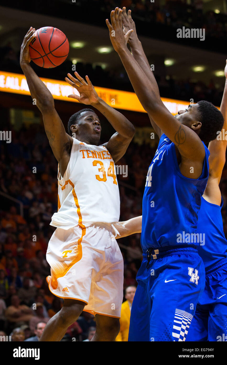 February 17, 2015: Devon Baulkman #34 of the Tennessee Volunteers ...
