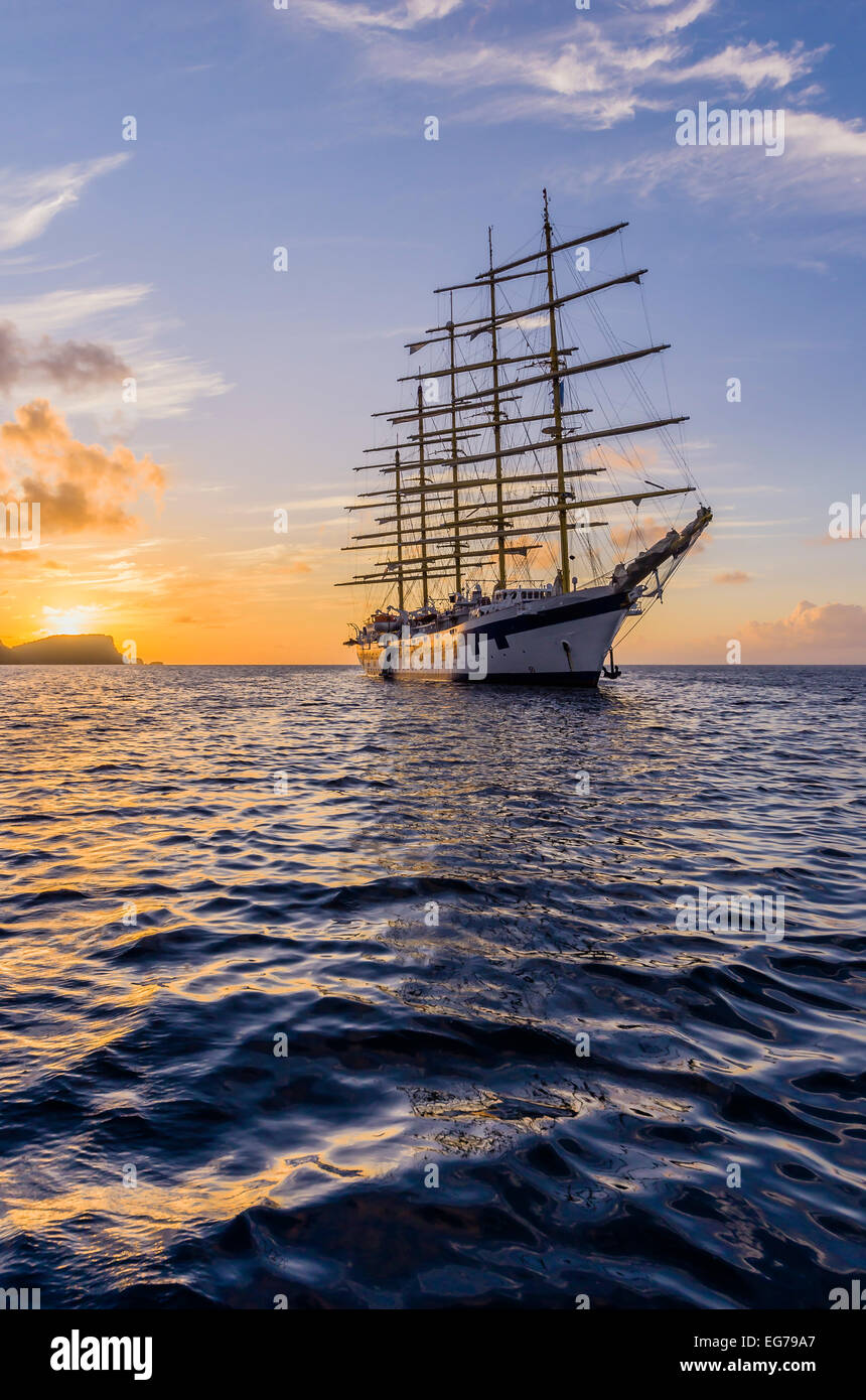 Caribbean, Antilles, Lesser Antilles, Grenadines, Bequia, Caribbean Sea ...