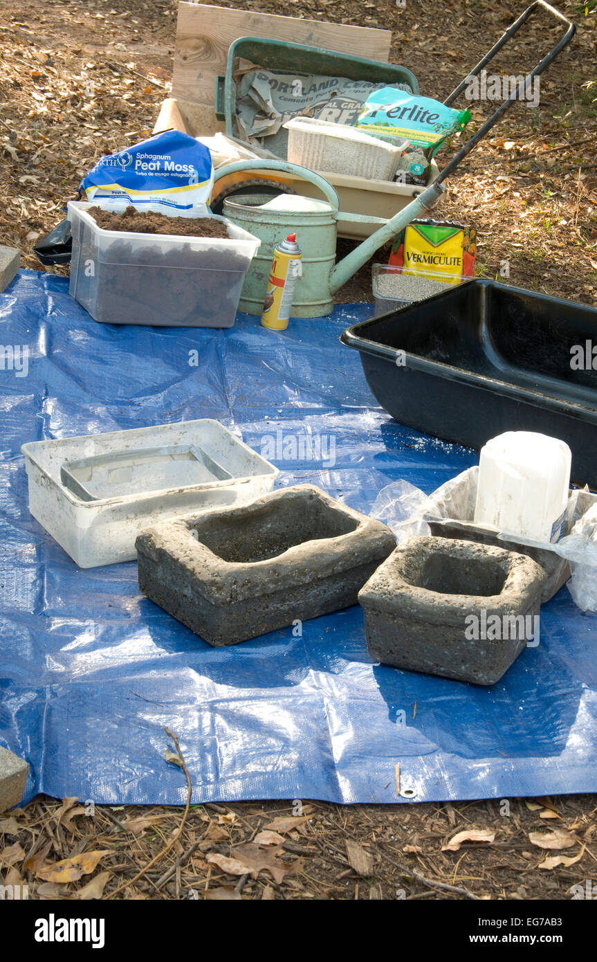 Hypertufa hi-res stock photography and images - Alamy