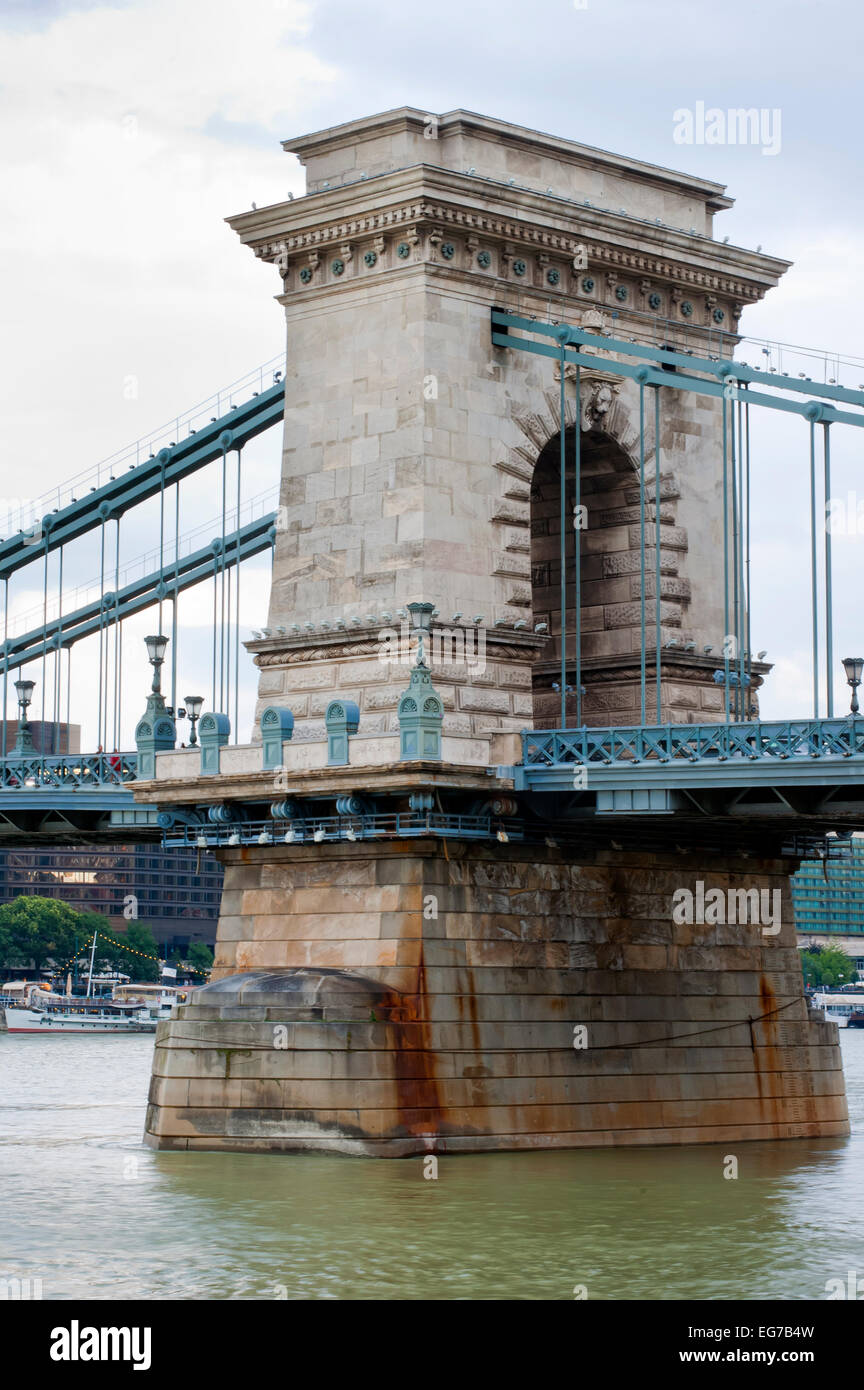 Quintessential symbol hi-res stock photography and images - Alamy