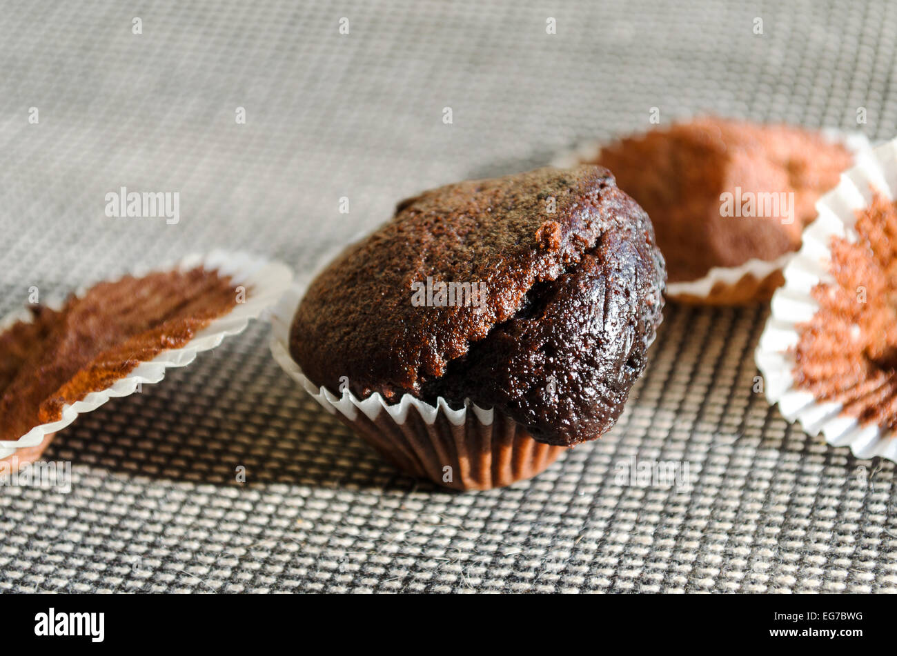 Small cake hi-res stock photography and images - Alamy