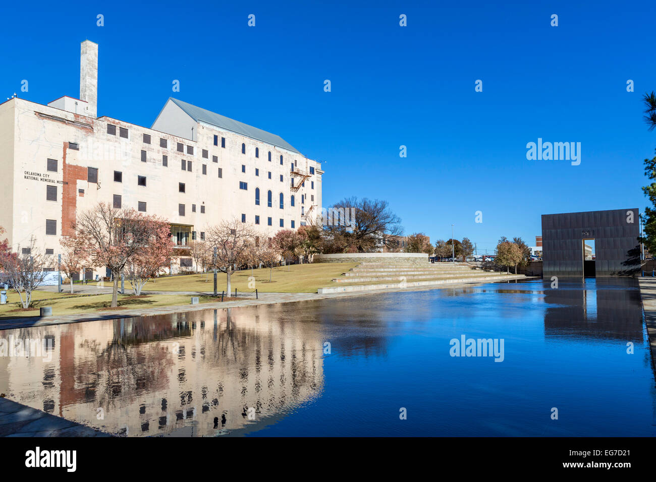 Oklahoma city national memorial ok hi-res stock photography and images ...