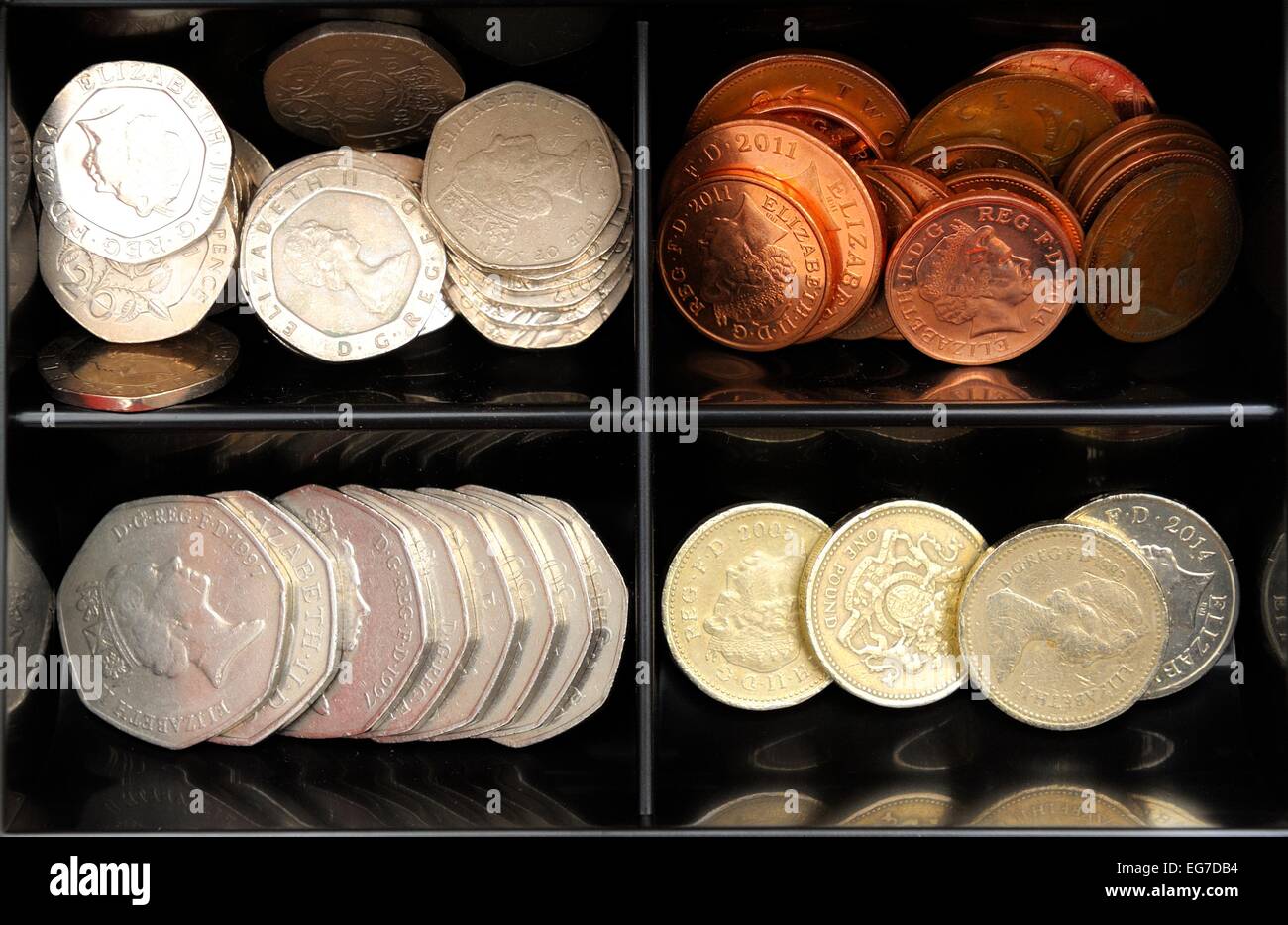 Silver copper coins hi-res stock photography and images - Alamy