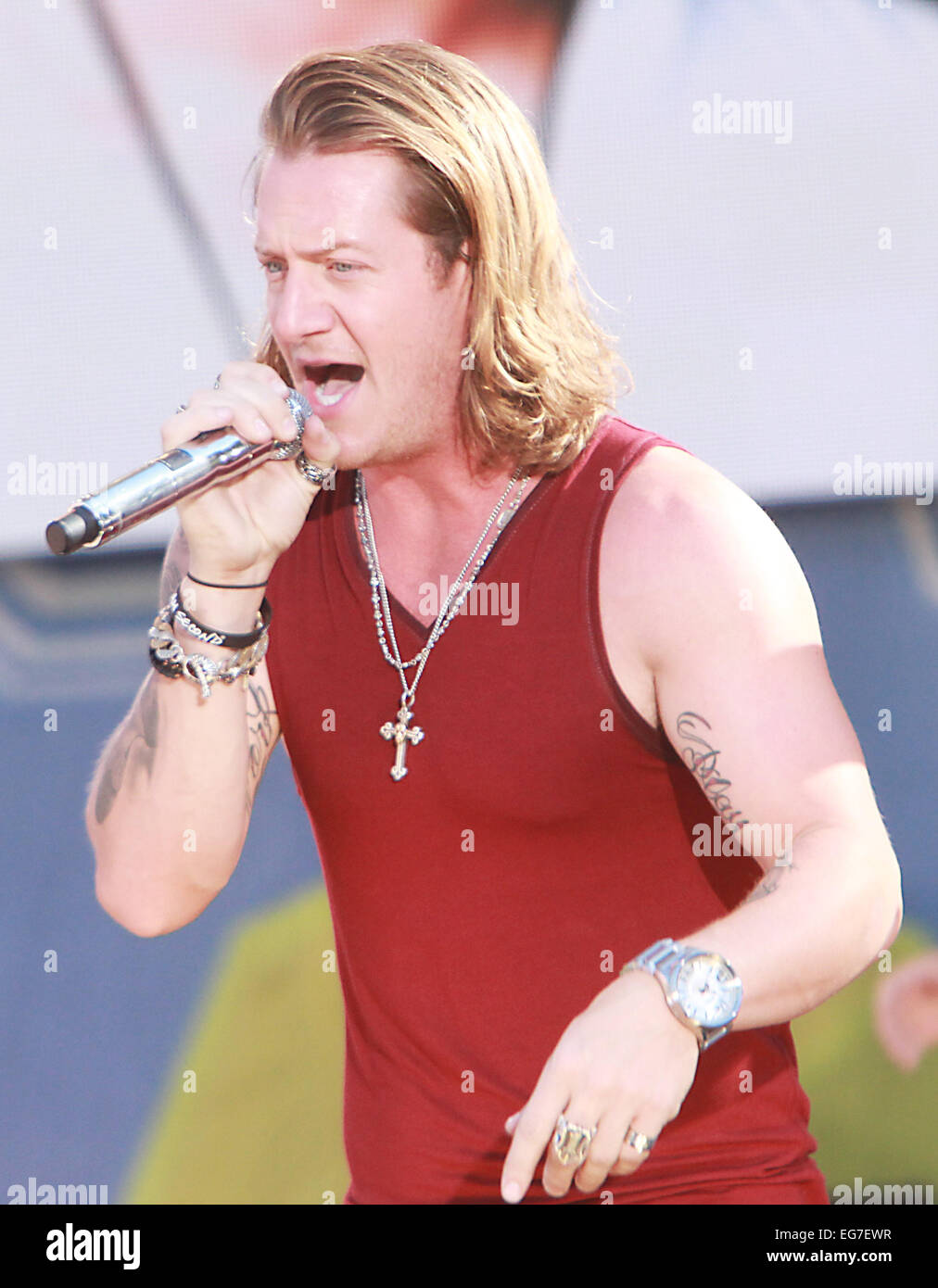 Tyler hubbard performing hi-res stock photography and images - Alamy