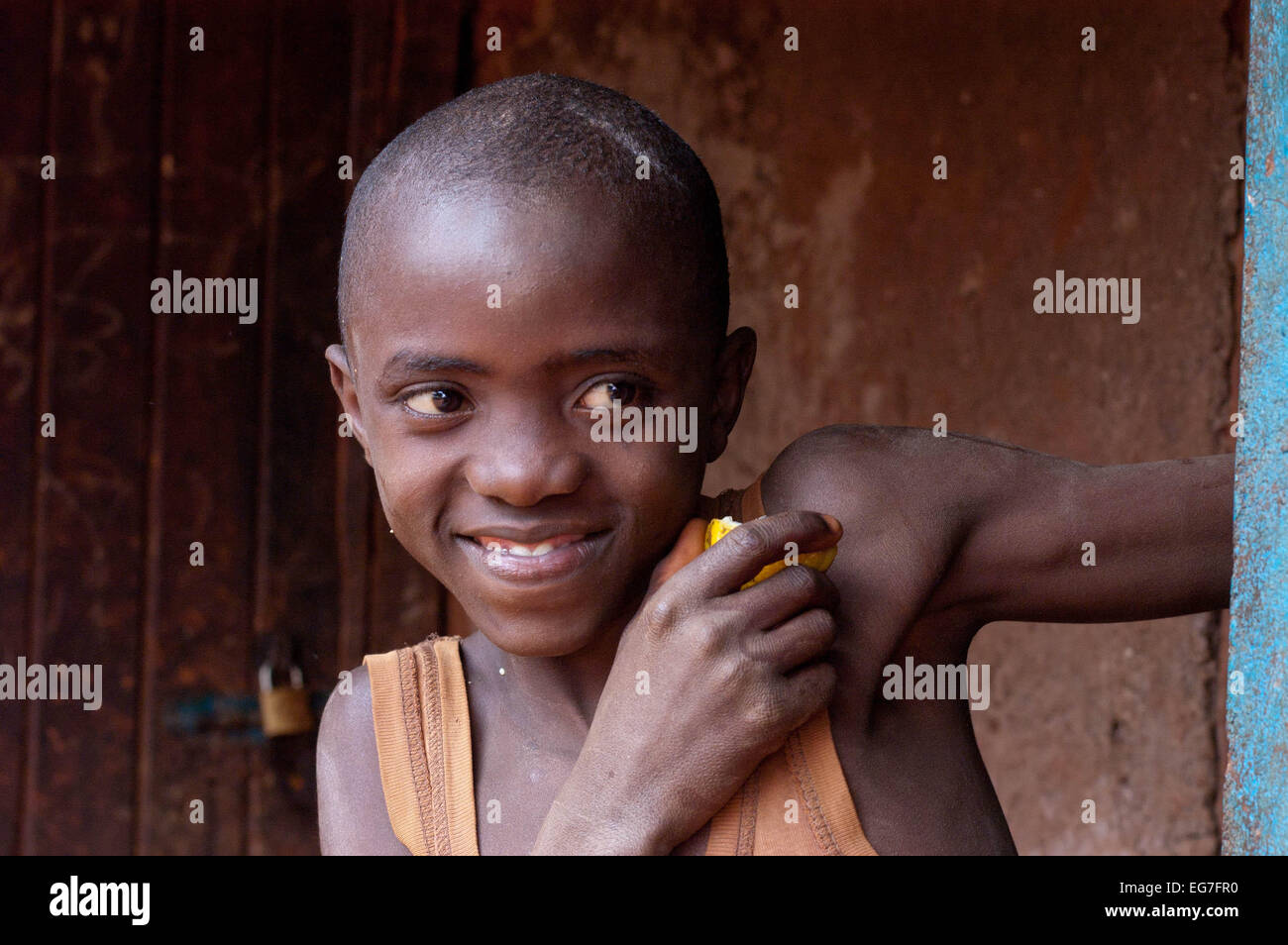 Portrait kenya boy hi-res stock photography and images - Alamy