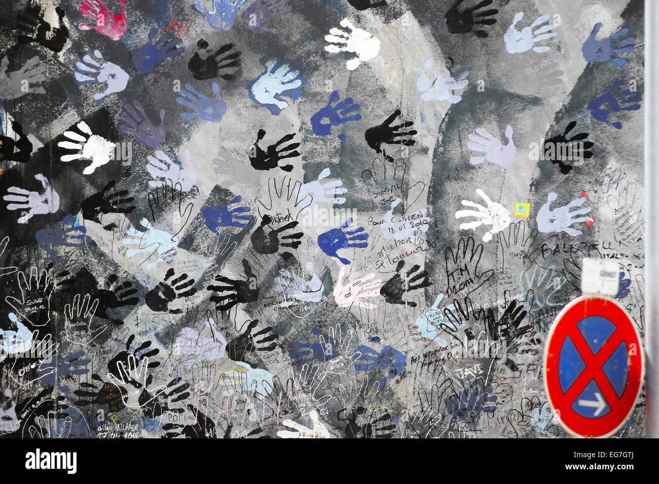 Handprints art hi-res stock photography and images - Alamy