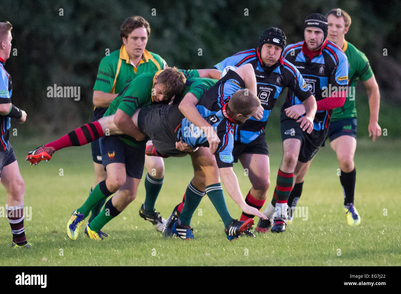 Lifting player off ground hi-res stock photography and images - Alamy