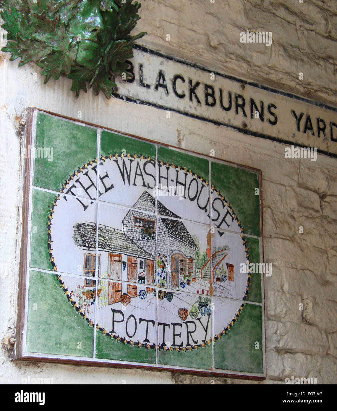 Hand made pottery hi-res stock photography and images - Alamy