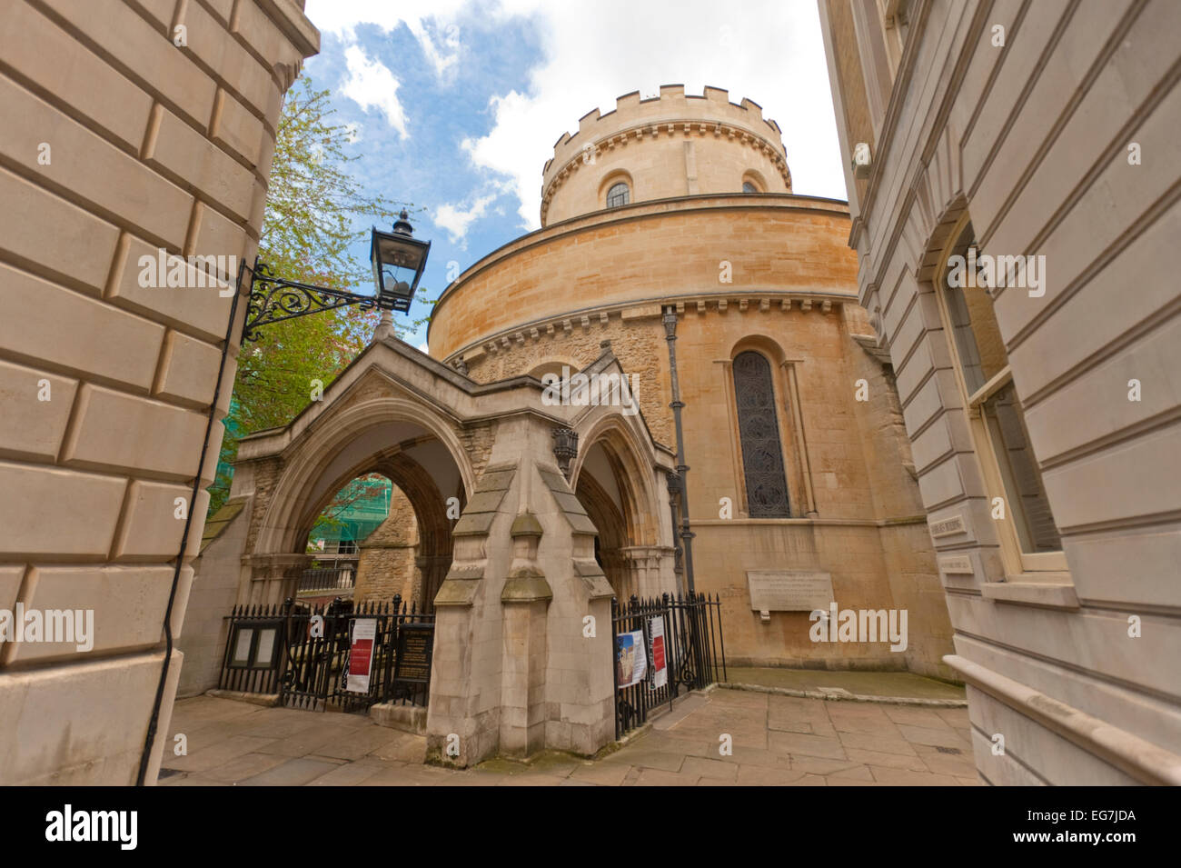 Temple london knights templar hi-res stock photography and images - Alamy