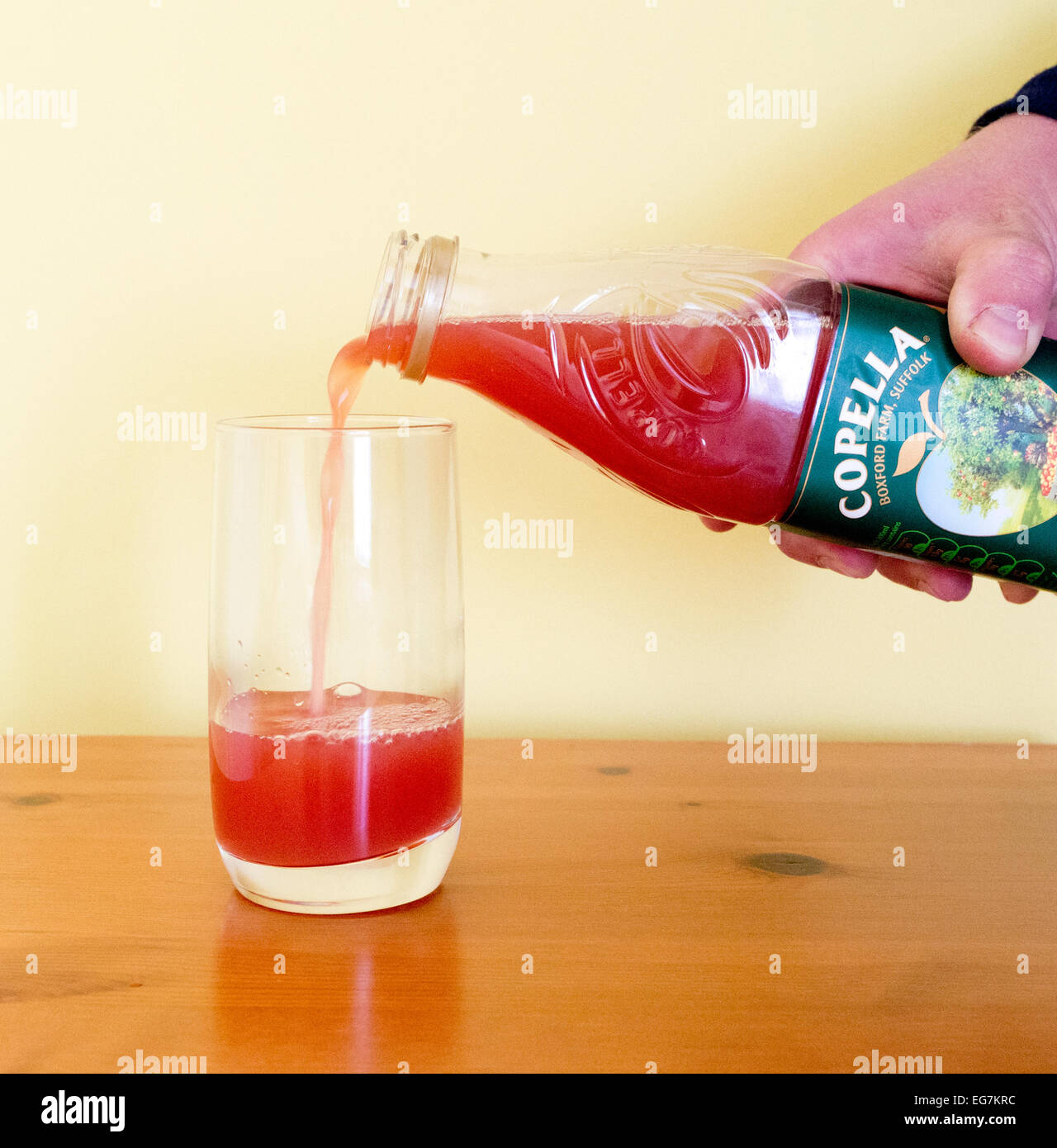 Glass uk hi-res stock photography and images - Alamy