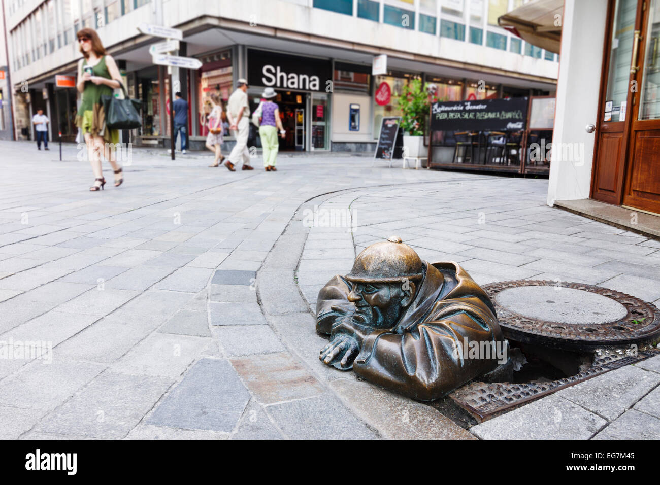 "Cumil" statue. Bratislava, Slovakia Stock Photo - Alamy