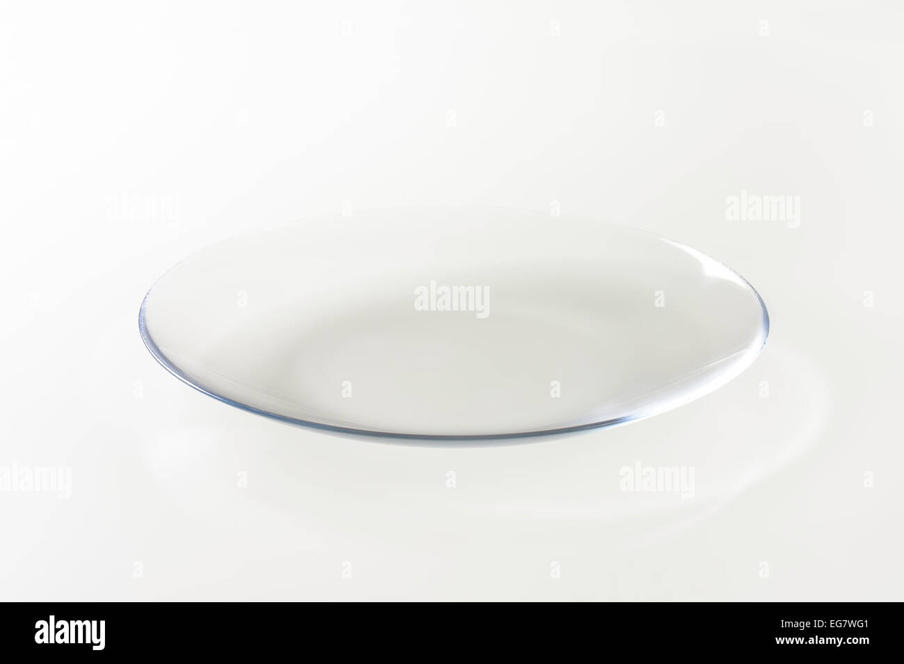Transparent plastic plate hi-res stock photography and images - Alamy