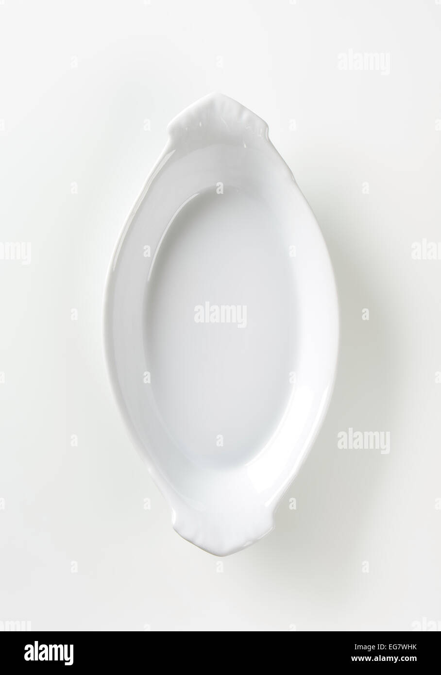 Oval White Ceramic Baking Dish ideal for making and serving gratin ...
