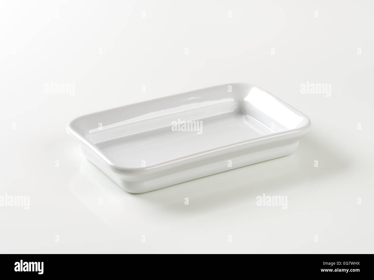 Rectangle ceramic cook and serve dish Stock Photo - Alamy