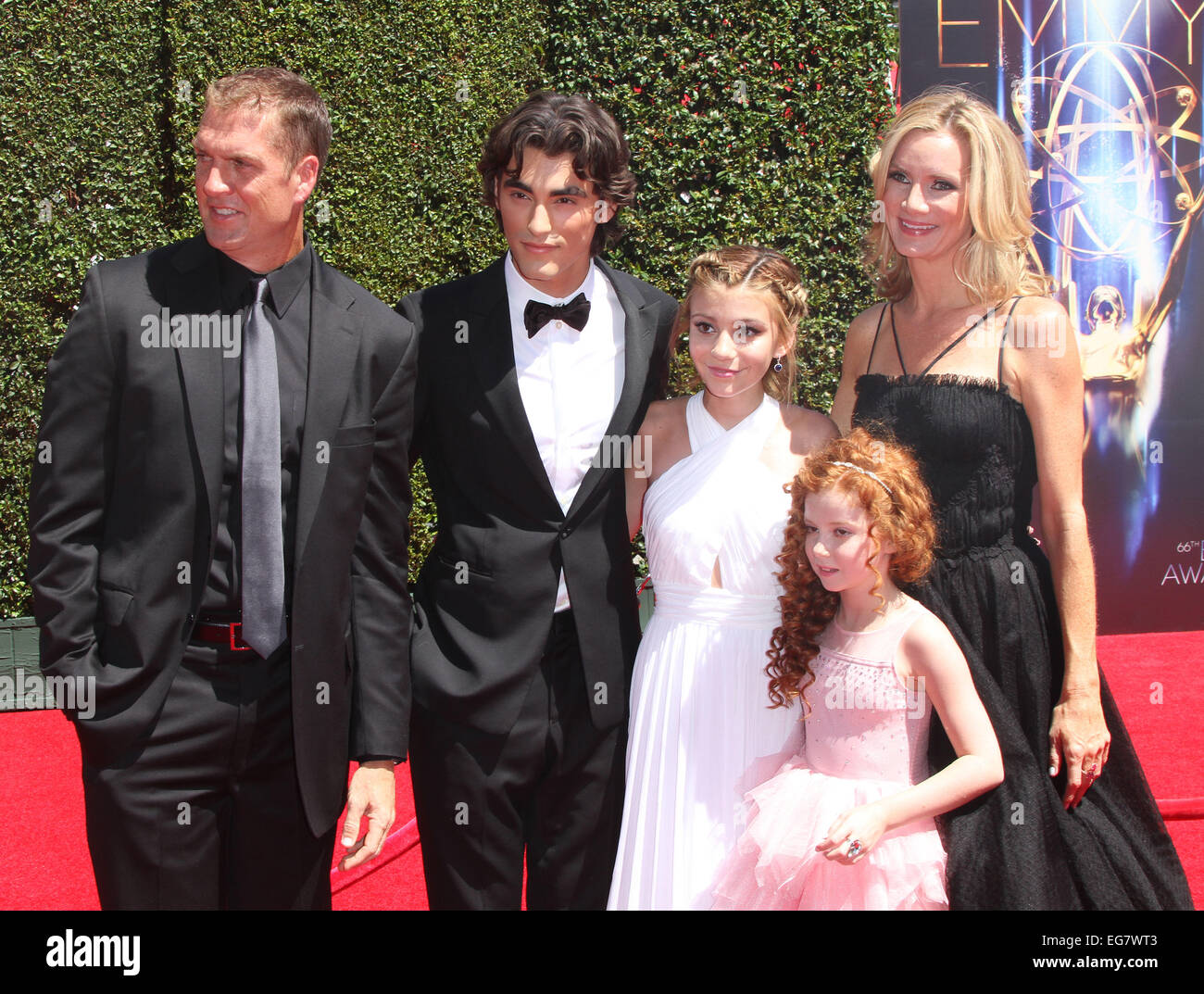 Francesca capaldi and beth littleford hi-res stock photography and ...