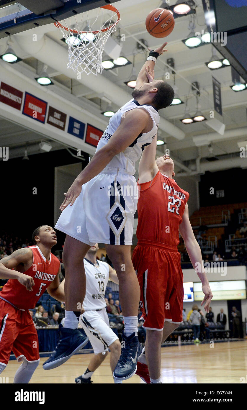 George washington colonials forward kevin larsen 21 hi-res stock ...