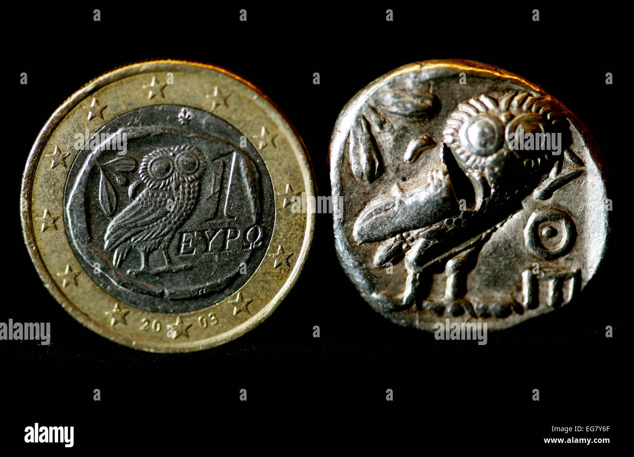 Greek euro coin hi-res stock photography and images - Alamy