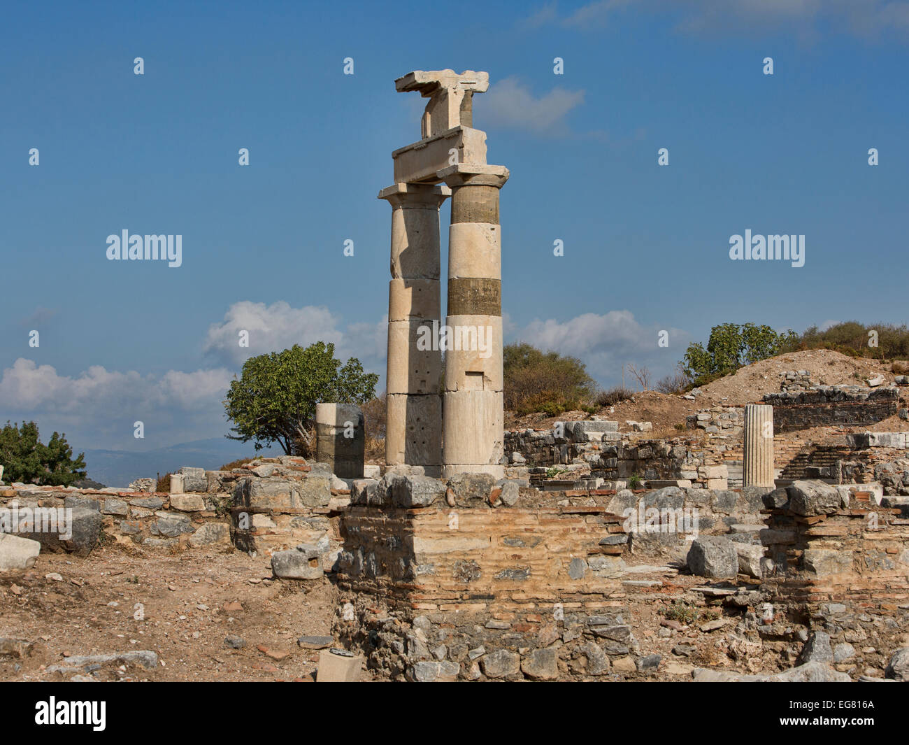 Ancient Ephesus, Turkey column ruins stone buildings Stock Photo - Alamy