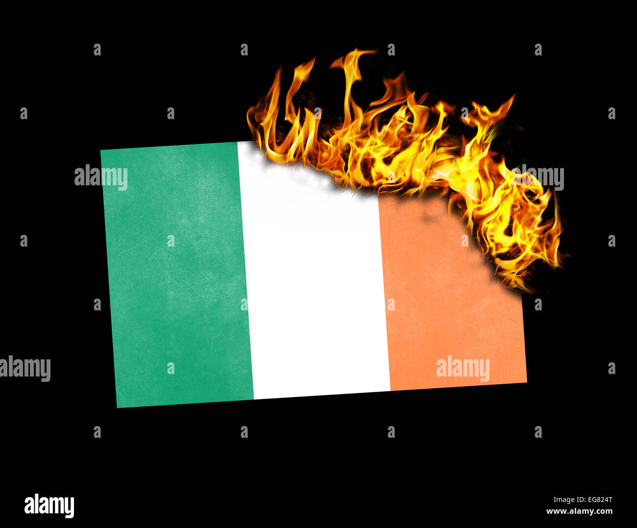 Ireland burning fire flag war hi-res stock photography and images - Alamy