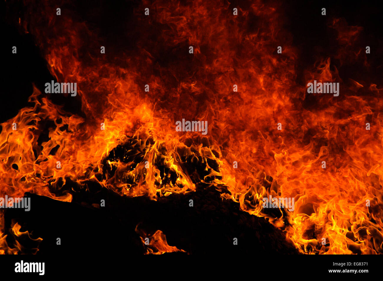 Real Flames Stock Photos & Real Flames Stock Images - Alamy