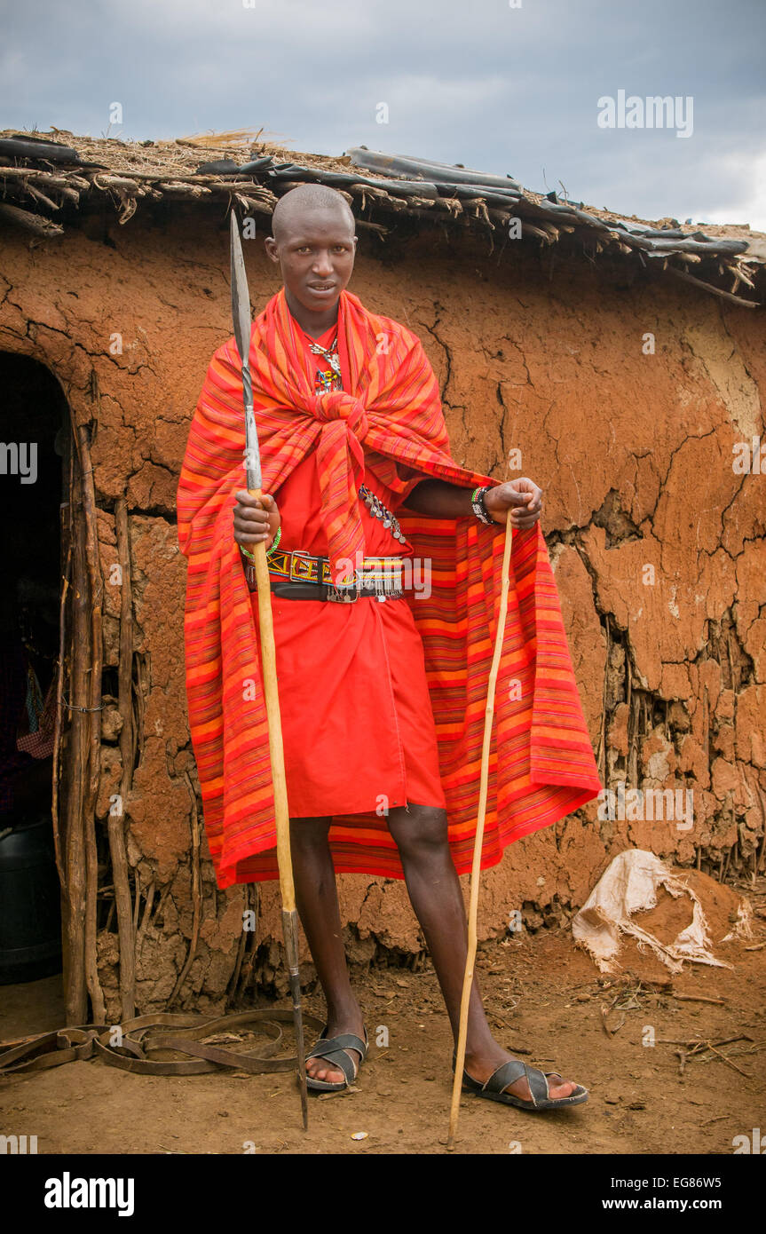Masai man traditional costume hi-res stock photography and images - Alamy