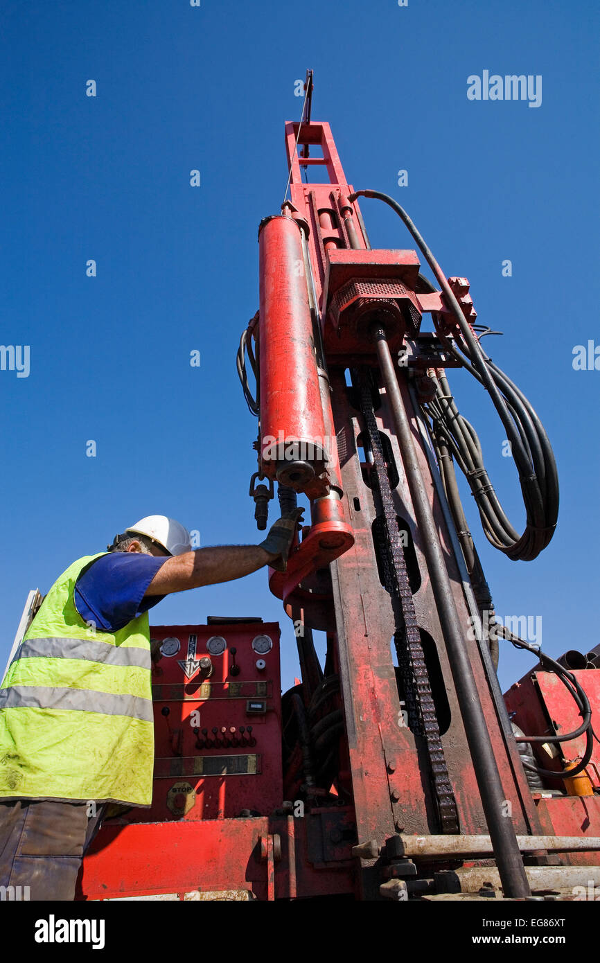 Geotechnical hi-res stock photography and images - Alamy