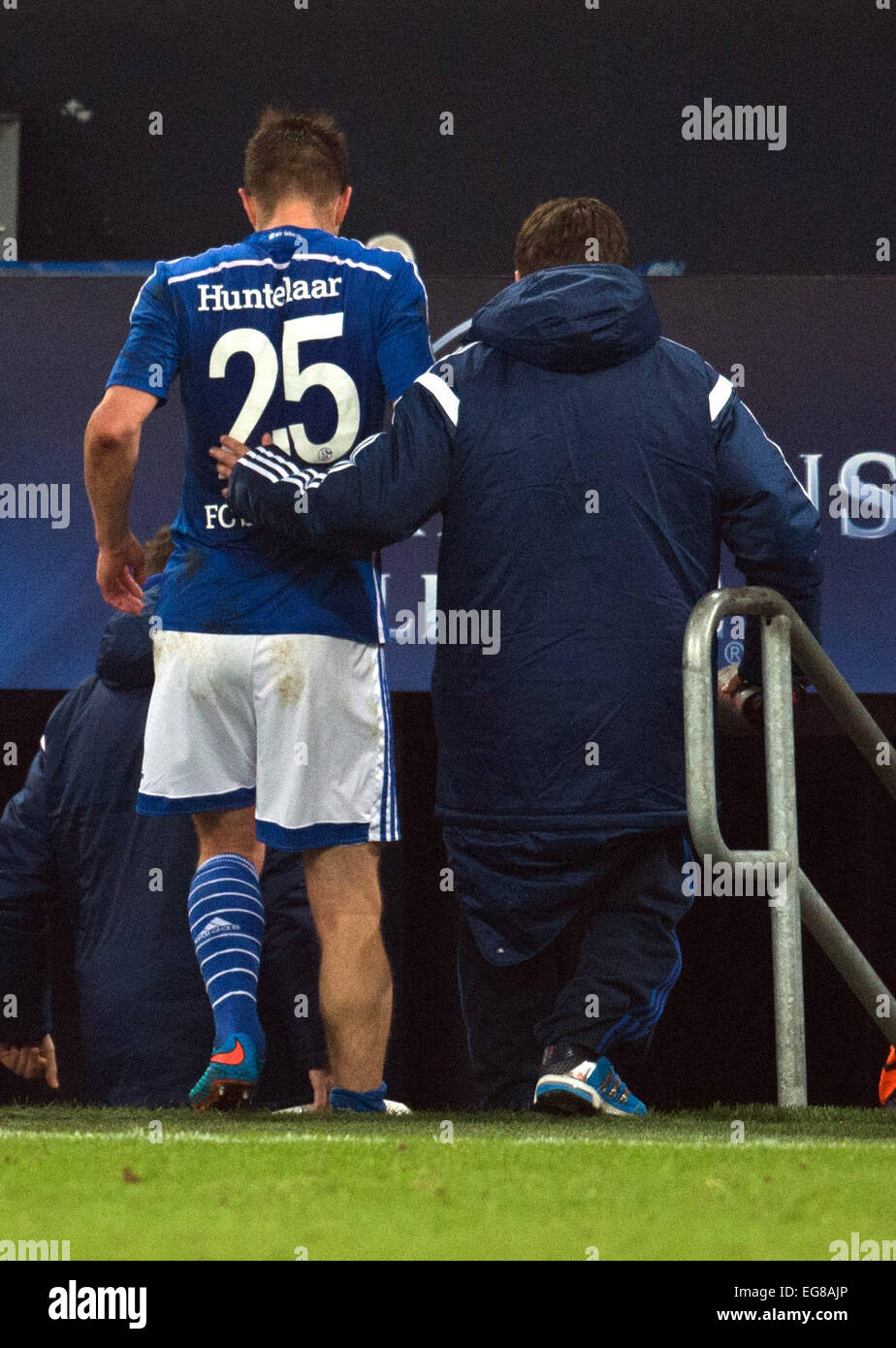 Gelsenkirchen, Germany. 18th Feb, 2015. Schalk's Klaas-Jan Huntelaar ...