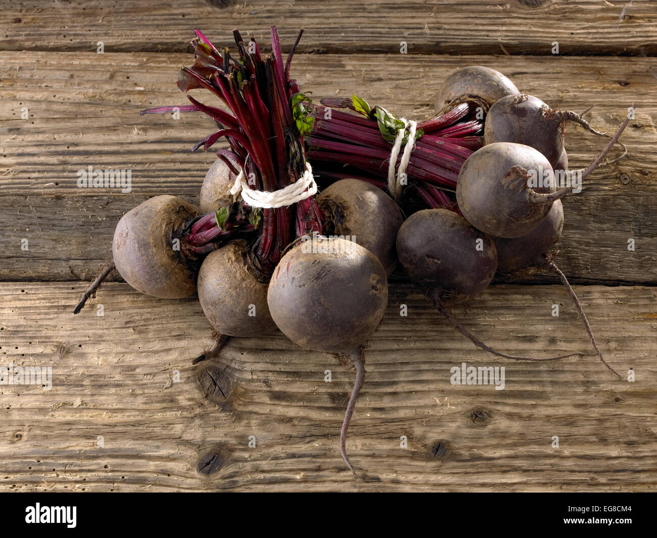 Fresh beetroot vegetable root hi-res stock photography and images - Alamy