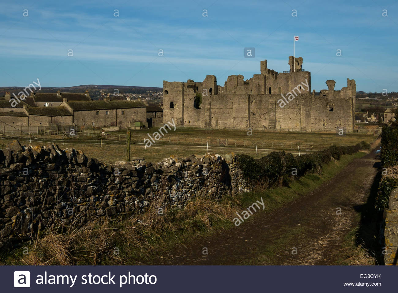 Middleham Castle High Resolution Stock Photography and Images - Alamy