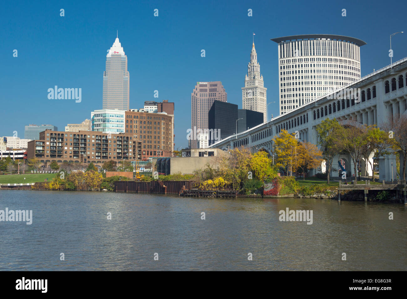 Downtown cleveland fall colors hi-res stock photography and images - Alamy