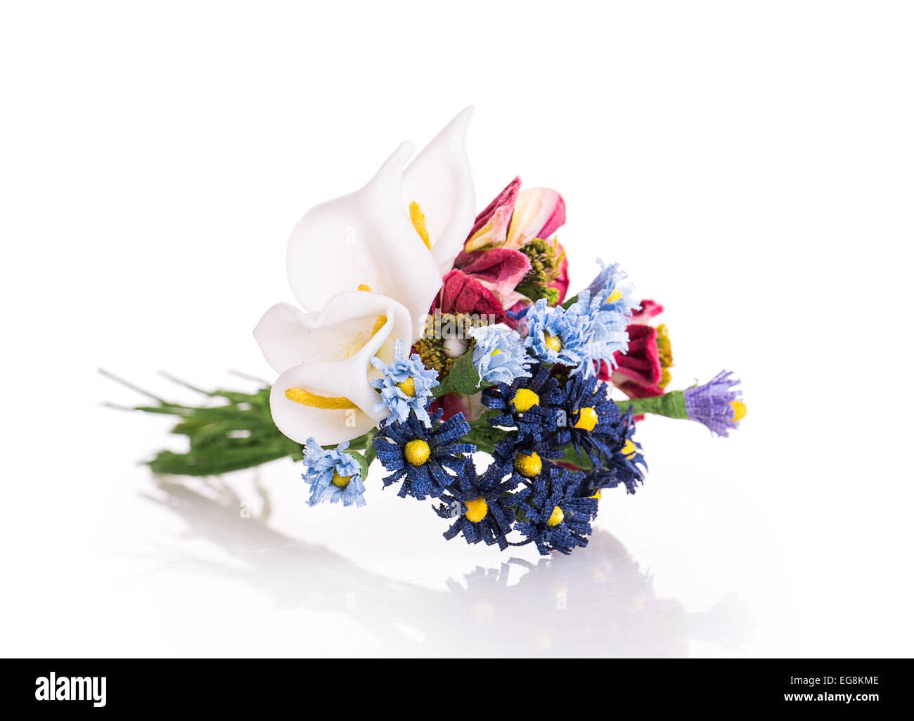 Beautiful cloth artificial flowers hi-res stock photography and images ...