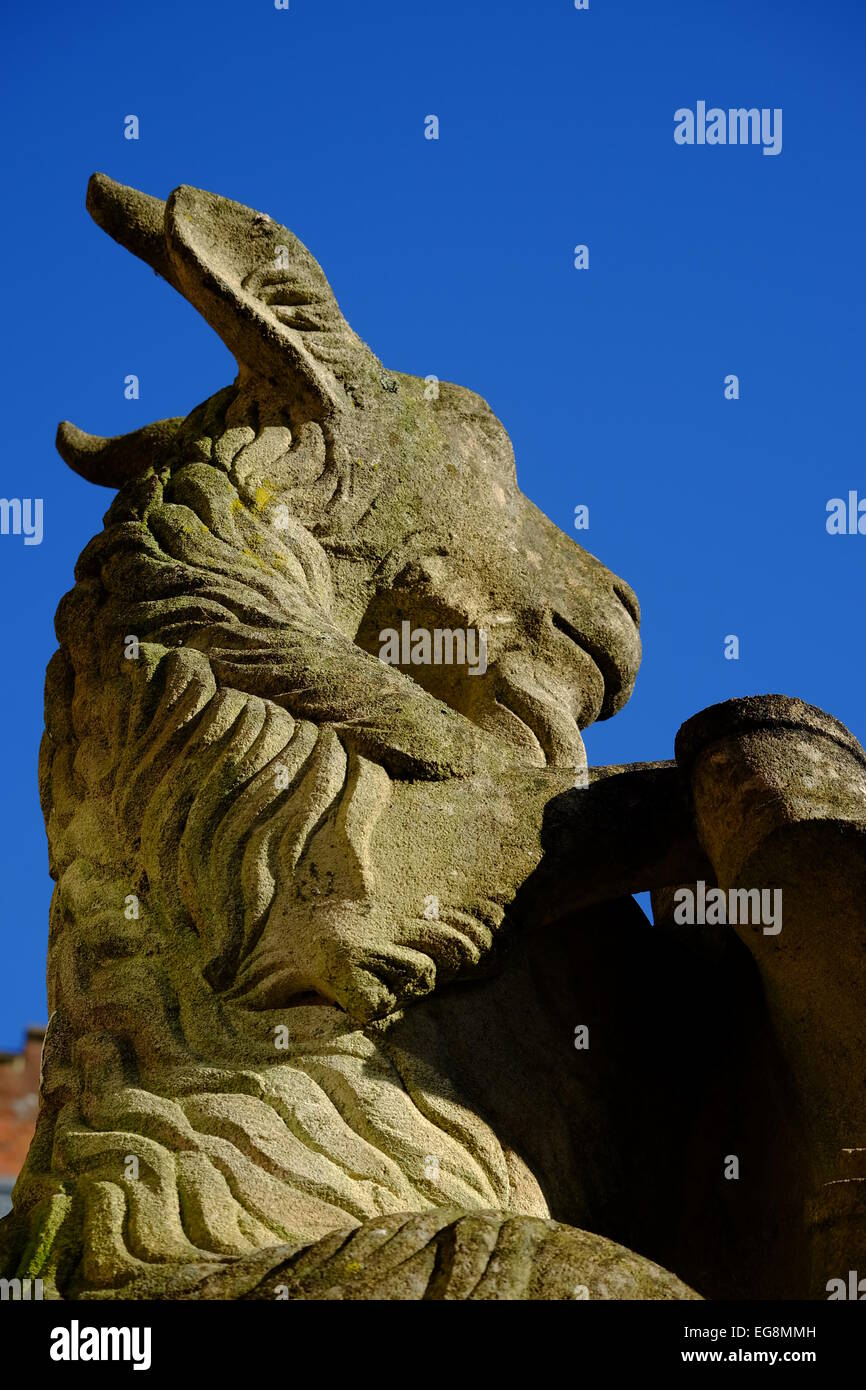 Statue head of goat Stock Photo - Alamy