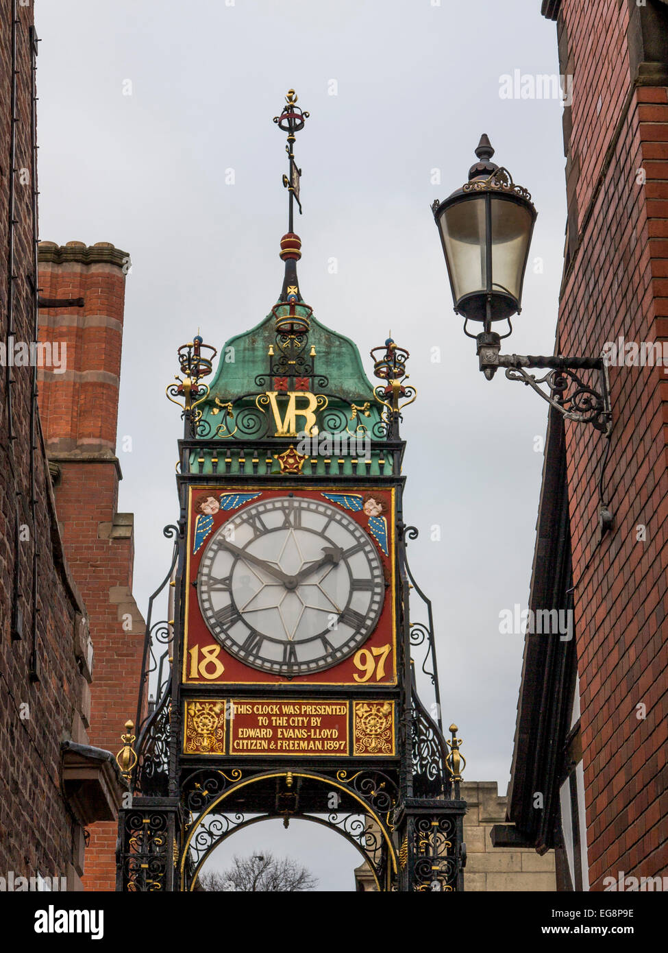 Victorian clock face hi-res stock photography and images - Alamy