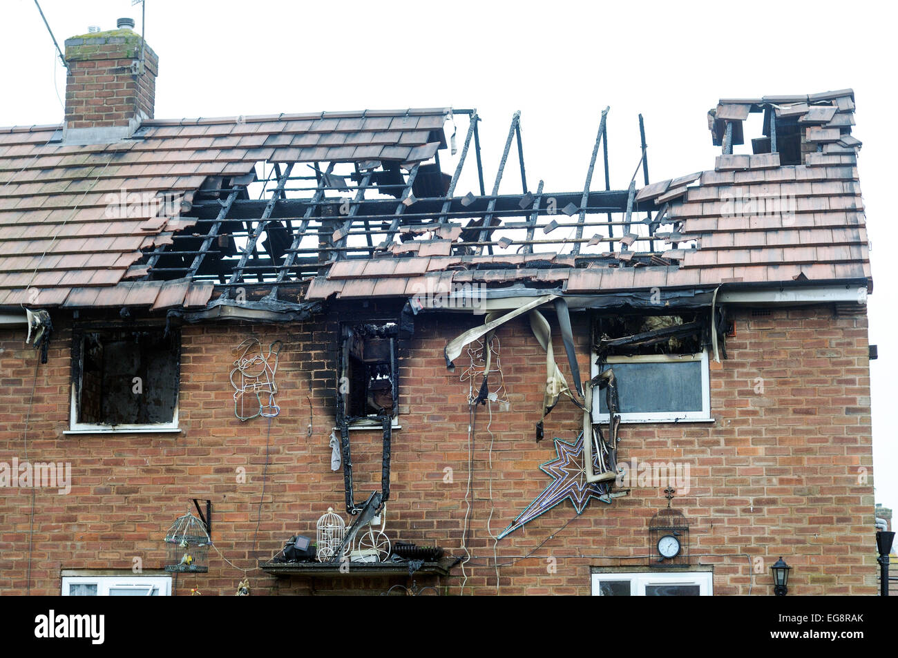 House fire hi-res stock photography and images - Alamy